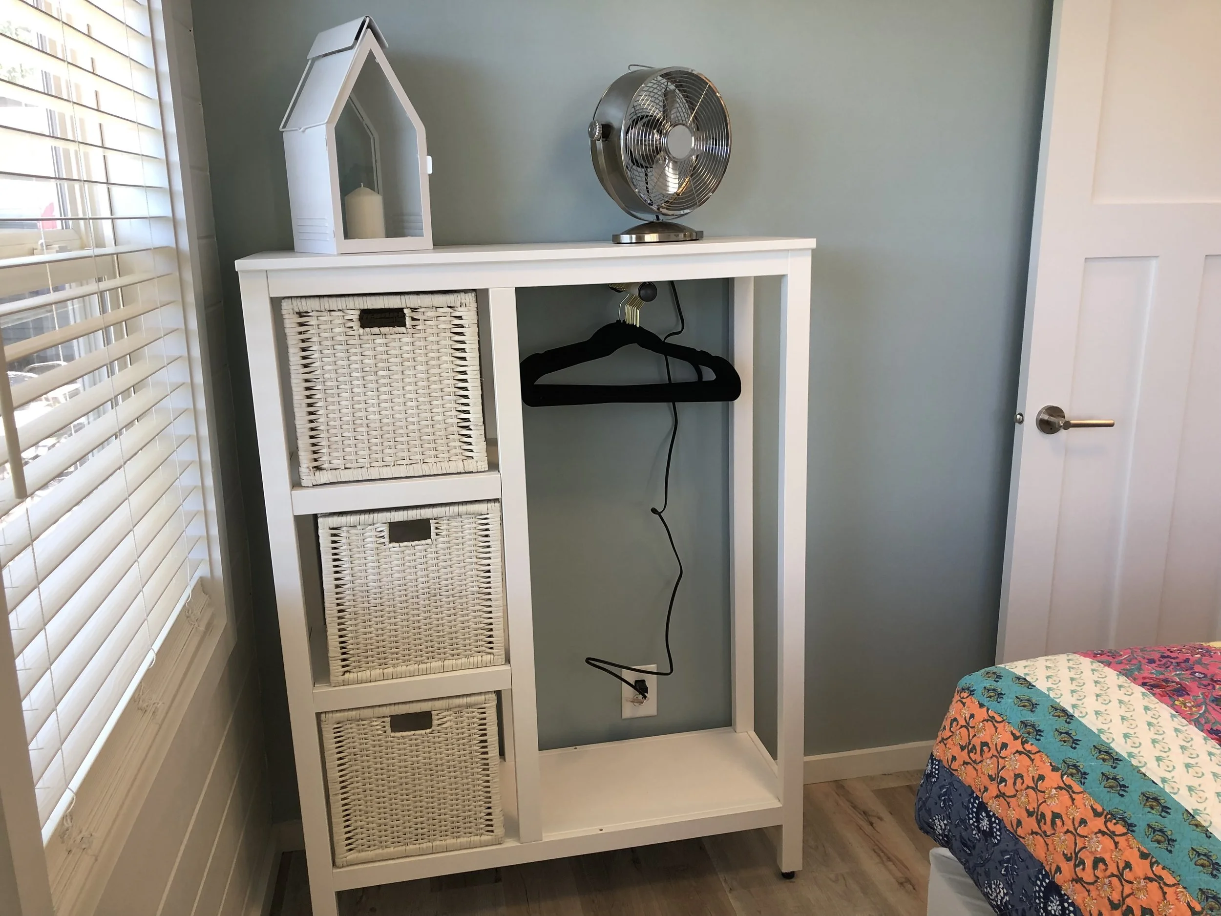 Pine Cone Cottage — Winding River Cottages