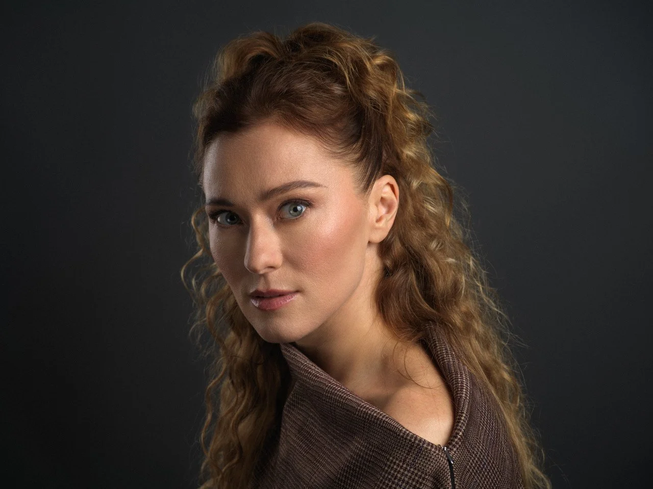 Capturing the Essence of a Female Entrepreneur: Mia Murr at the Los Angeles Studio — Rory Lewis ...