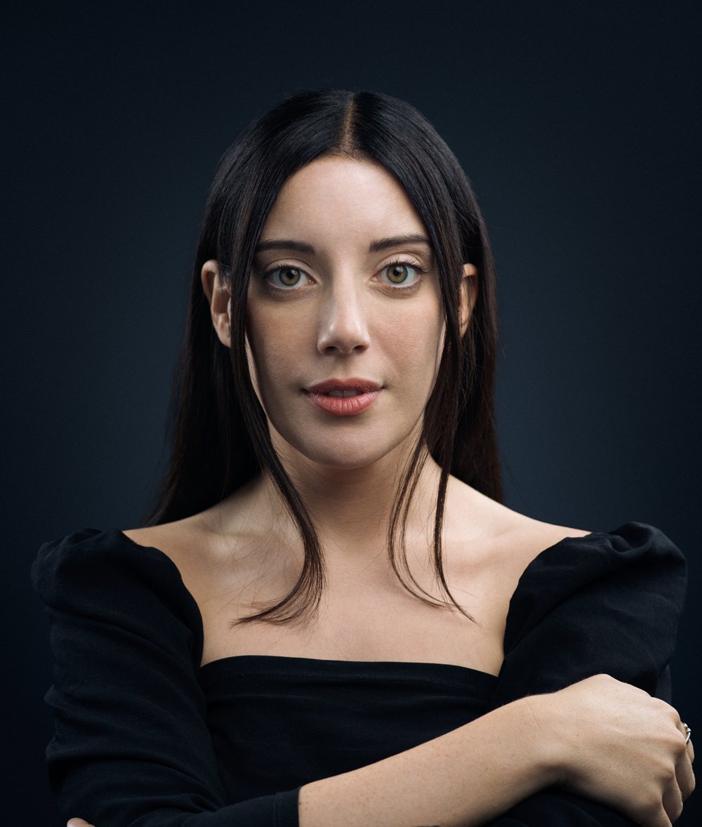 Capturing the Essence of Hayley McLaughlin: A Session with Rory Lewis ...