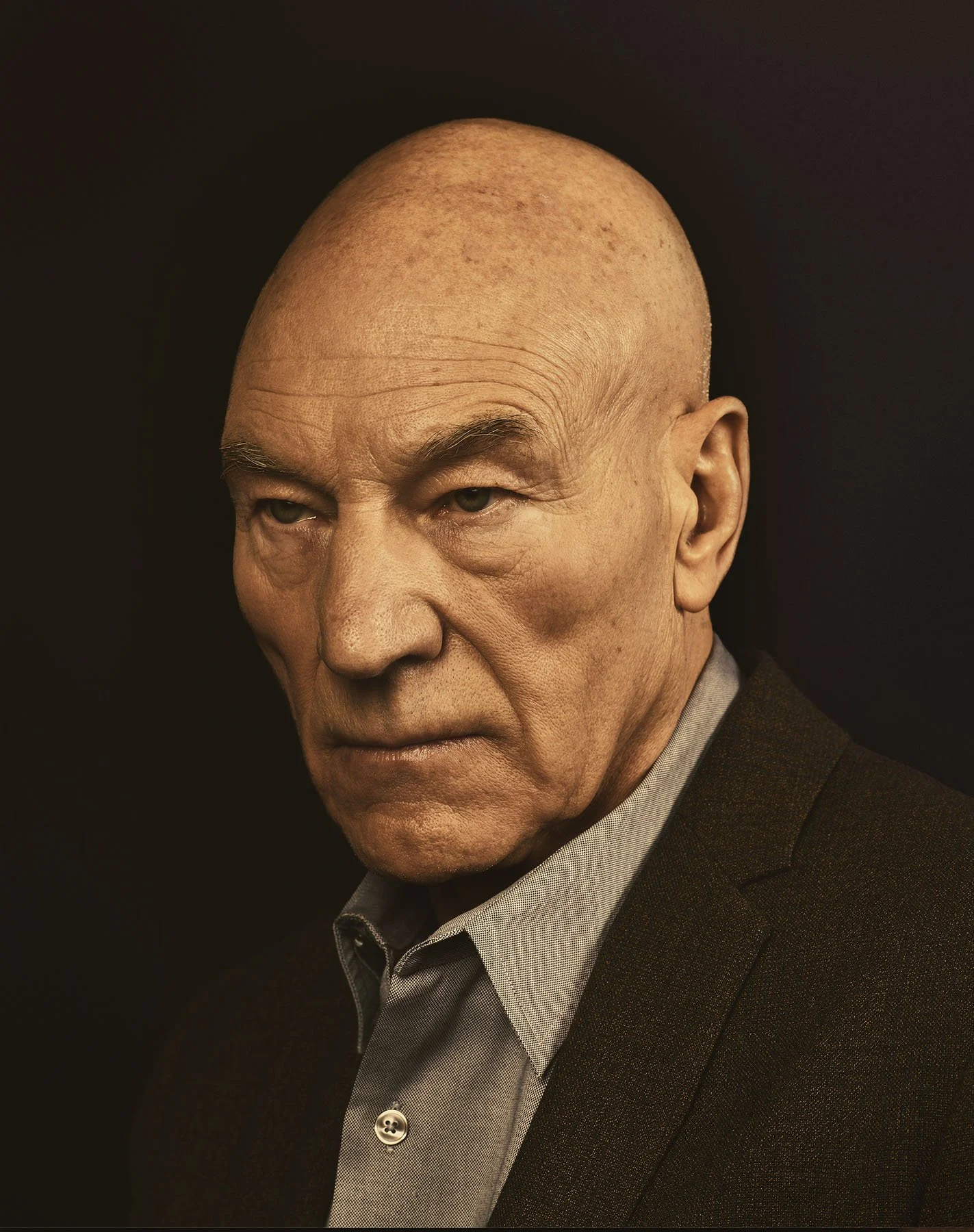 Rory Lewis: Portrait & Headshot Photographer