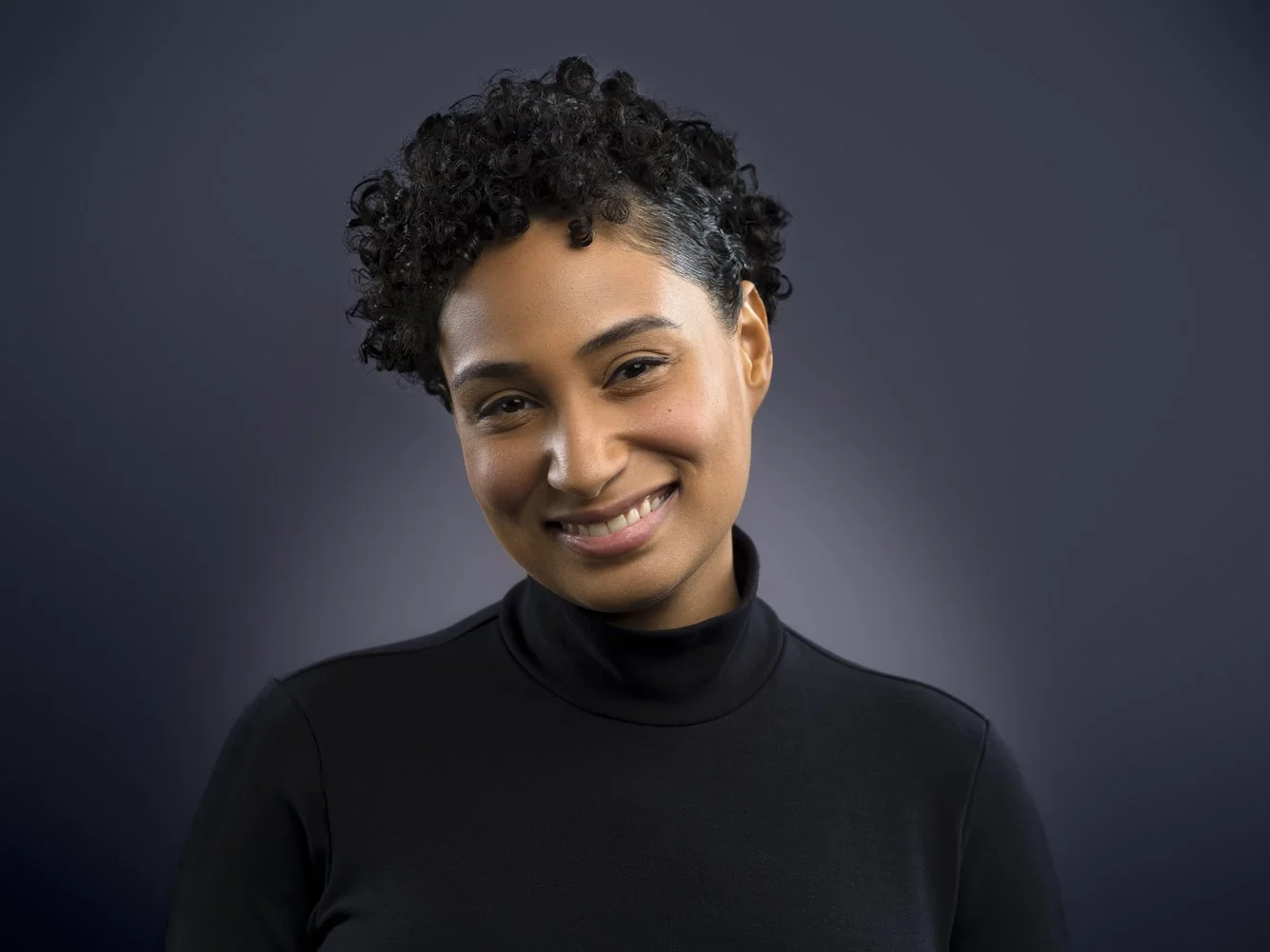 Rosanny Zayas Shines: Headshot Brilliance Captured by Rory Lewis in Downtown Los Angeles — Rory ...