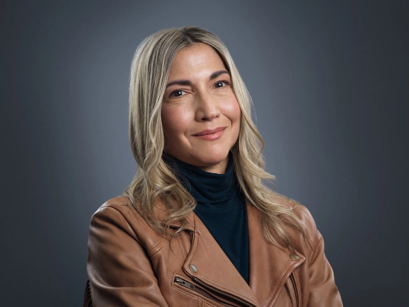 Unlocking Hearts: Lily Sanders' Empowering Portraits Captured at the ...