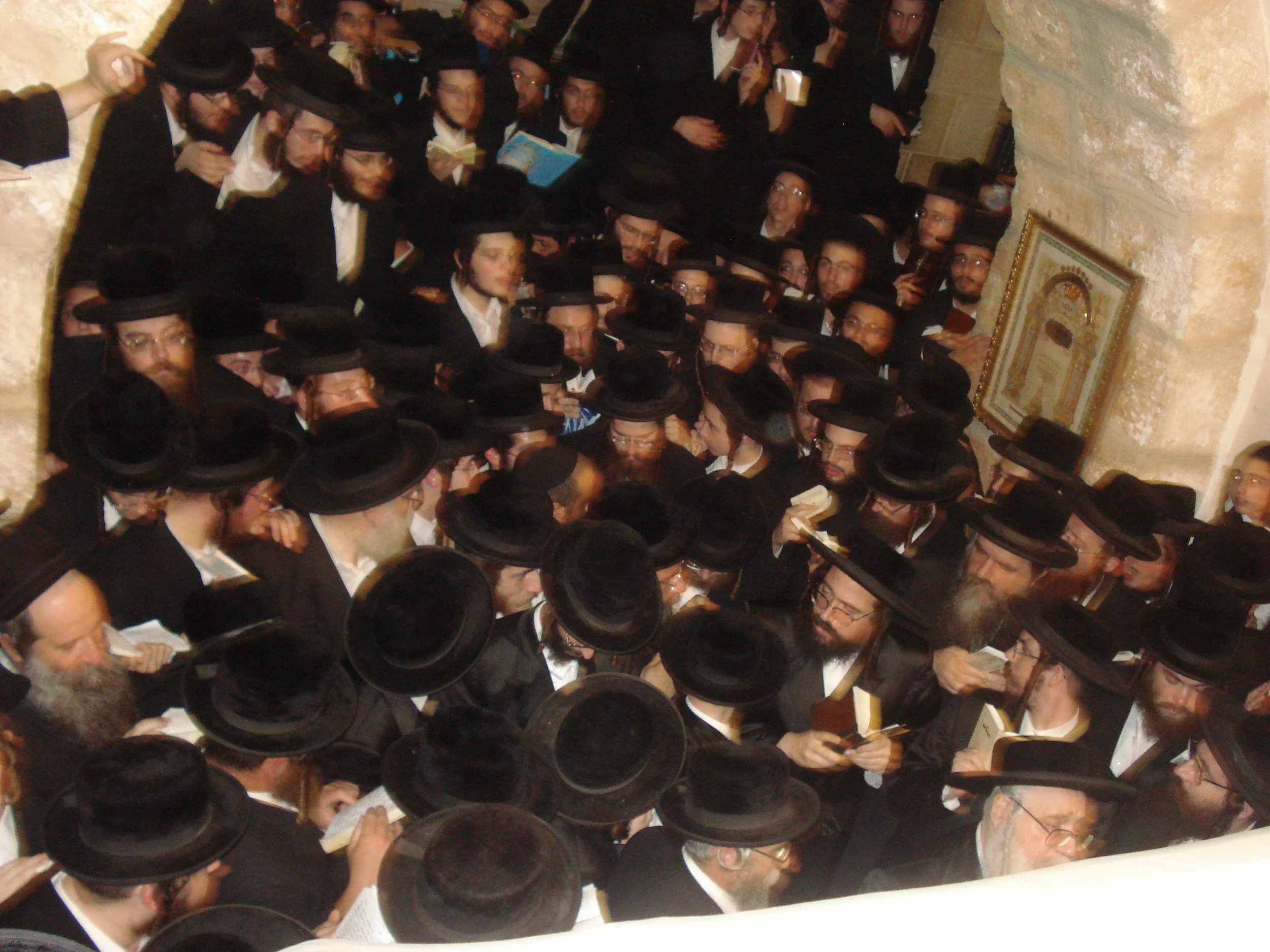 Send a prayer to Rachel's Tomb — Donate to The Kever Rachel Heritage ...