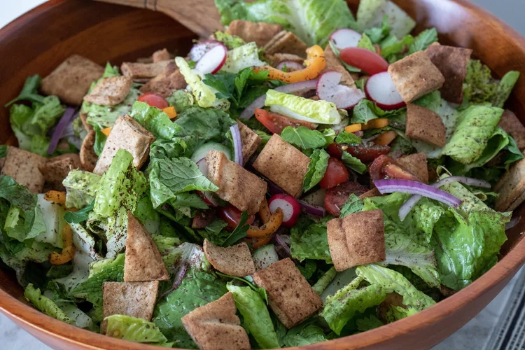 Classic Fattoush Salad — seven spice life