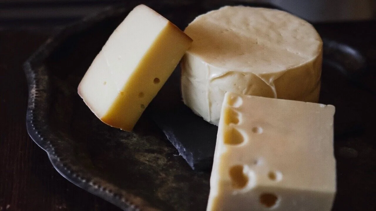 Erilaisia juustotyyppejä | Kuusamon Juusto