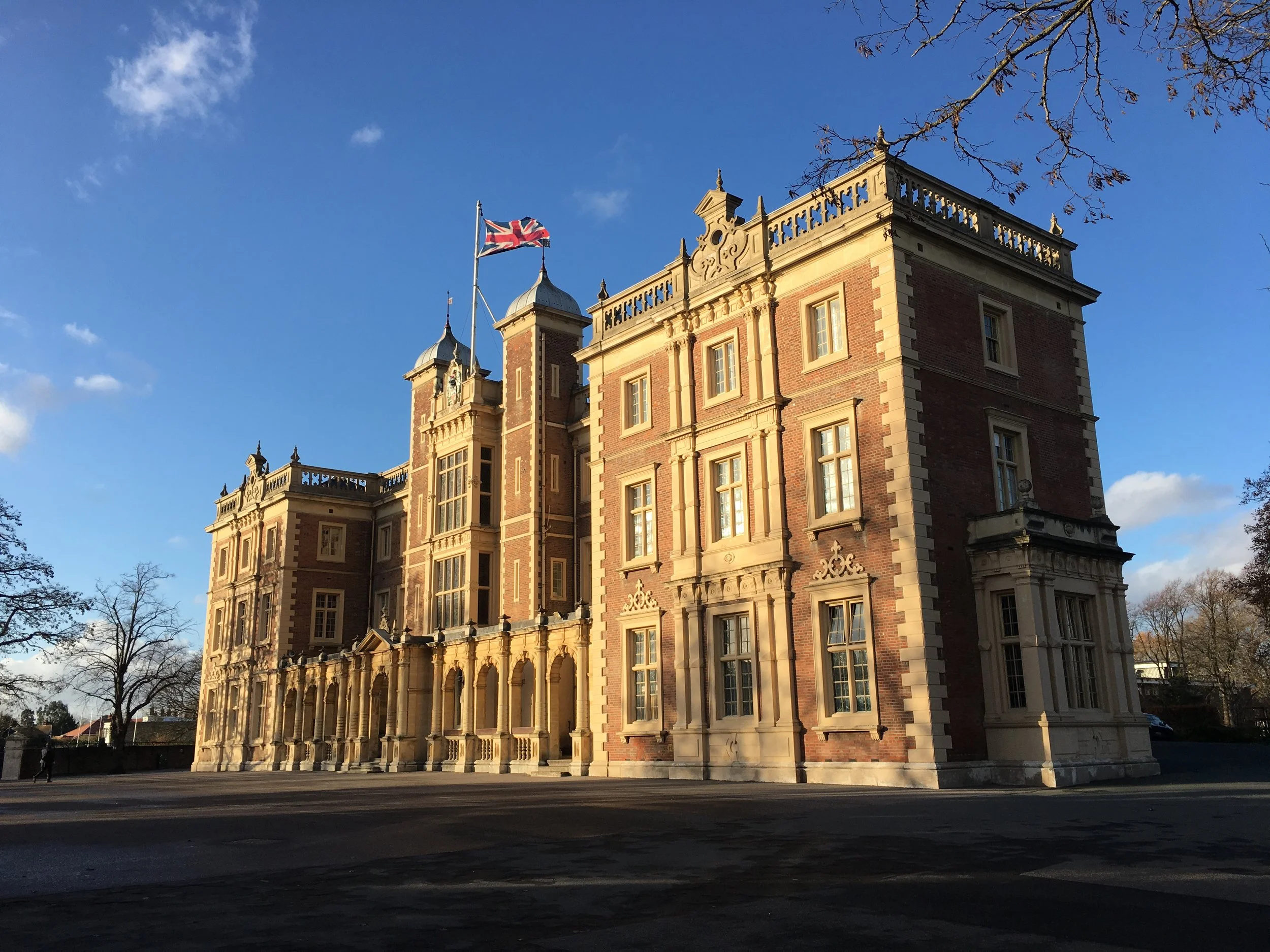 Country Houses and Hotels — Alan Baxter