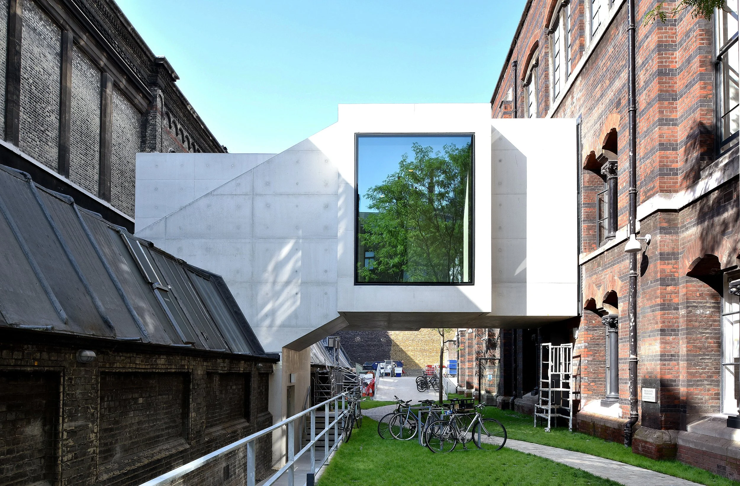 Projects — Alan Baxter