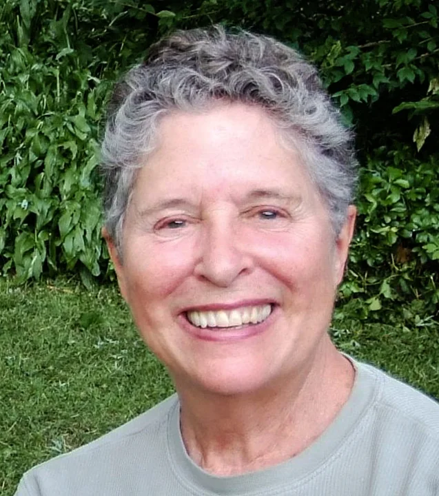 Molly Barnes — Ten-2-One Artists