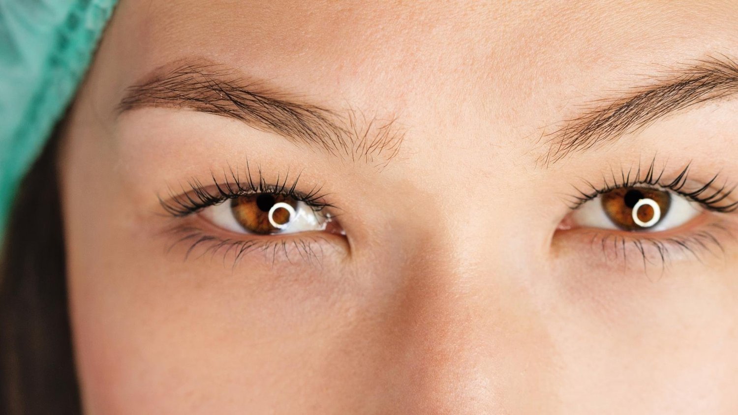 Everything You Need to Know About Getting Eyelash Tinting | Kim Gallo ...