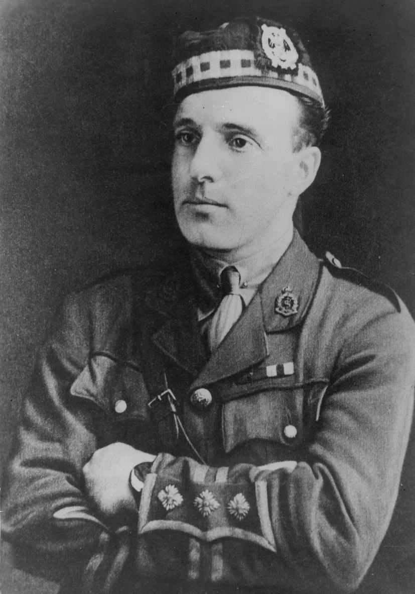 A Double Victoria Cross, A Family of High Expectations, and How to ...
