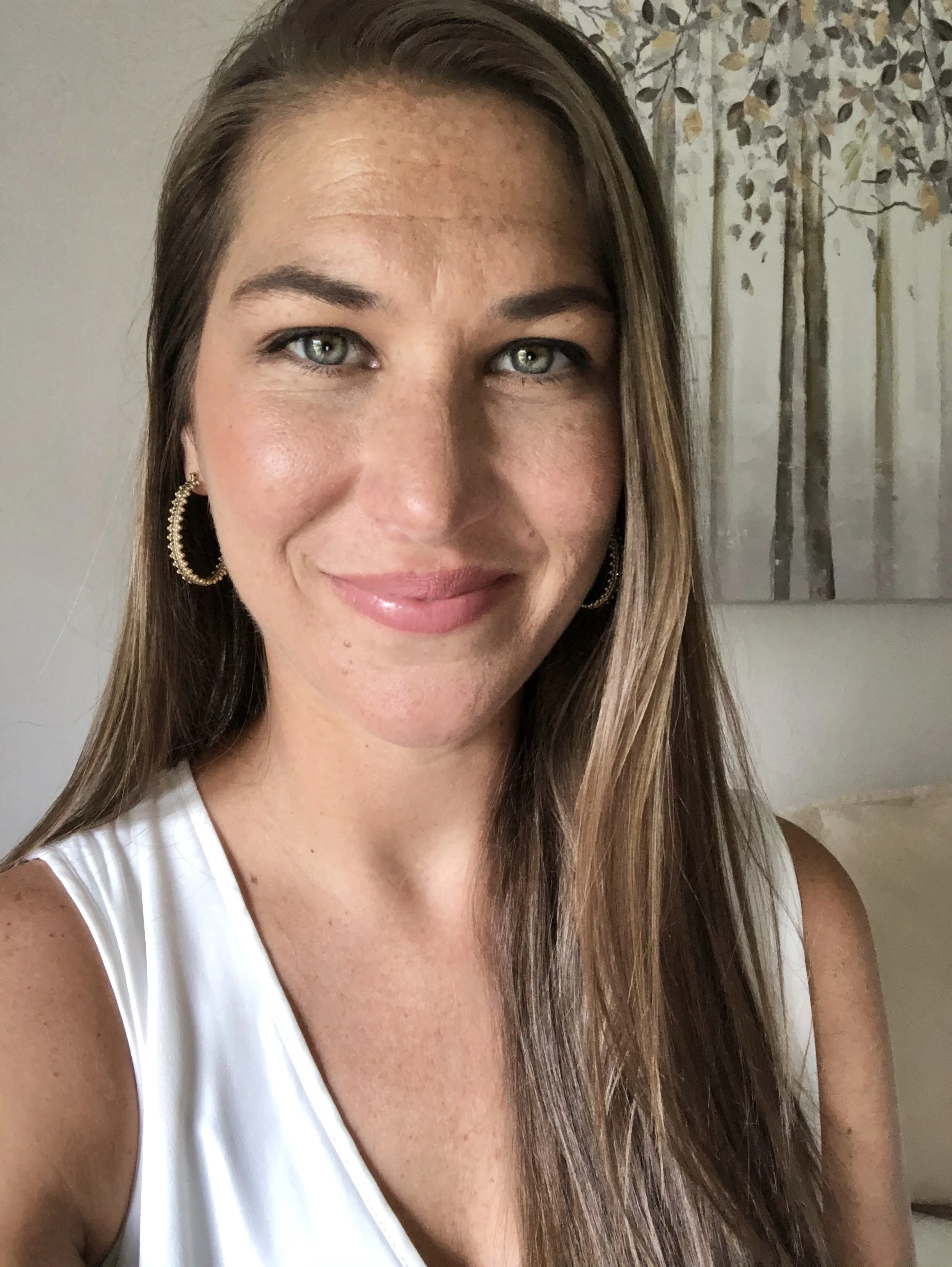 Ashley Grace's Instagram, Twitter & Facebook on IDCrawl