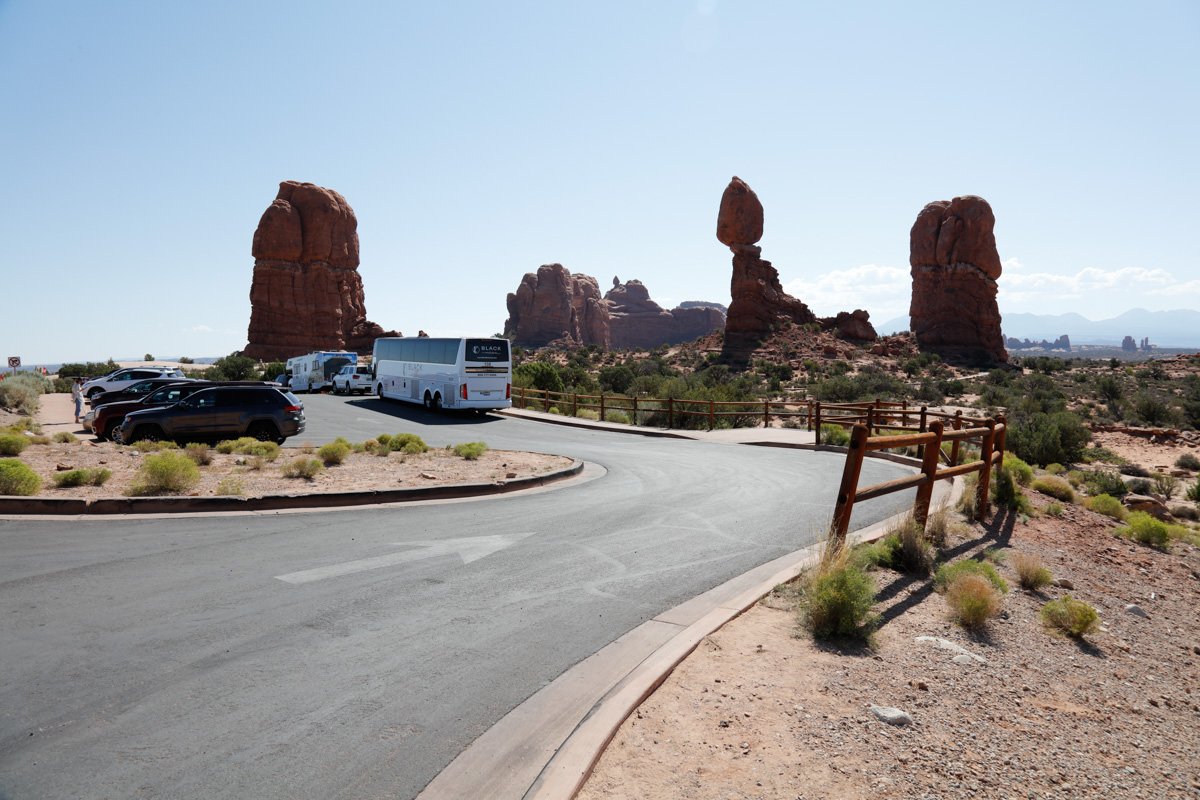 Best time to photograph Balanced Rock Arches NP | Photographers Trail ...