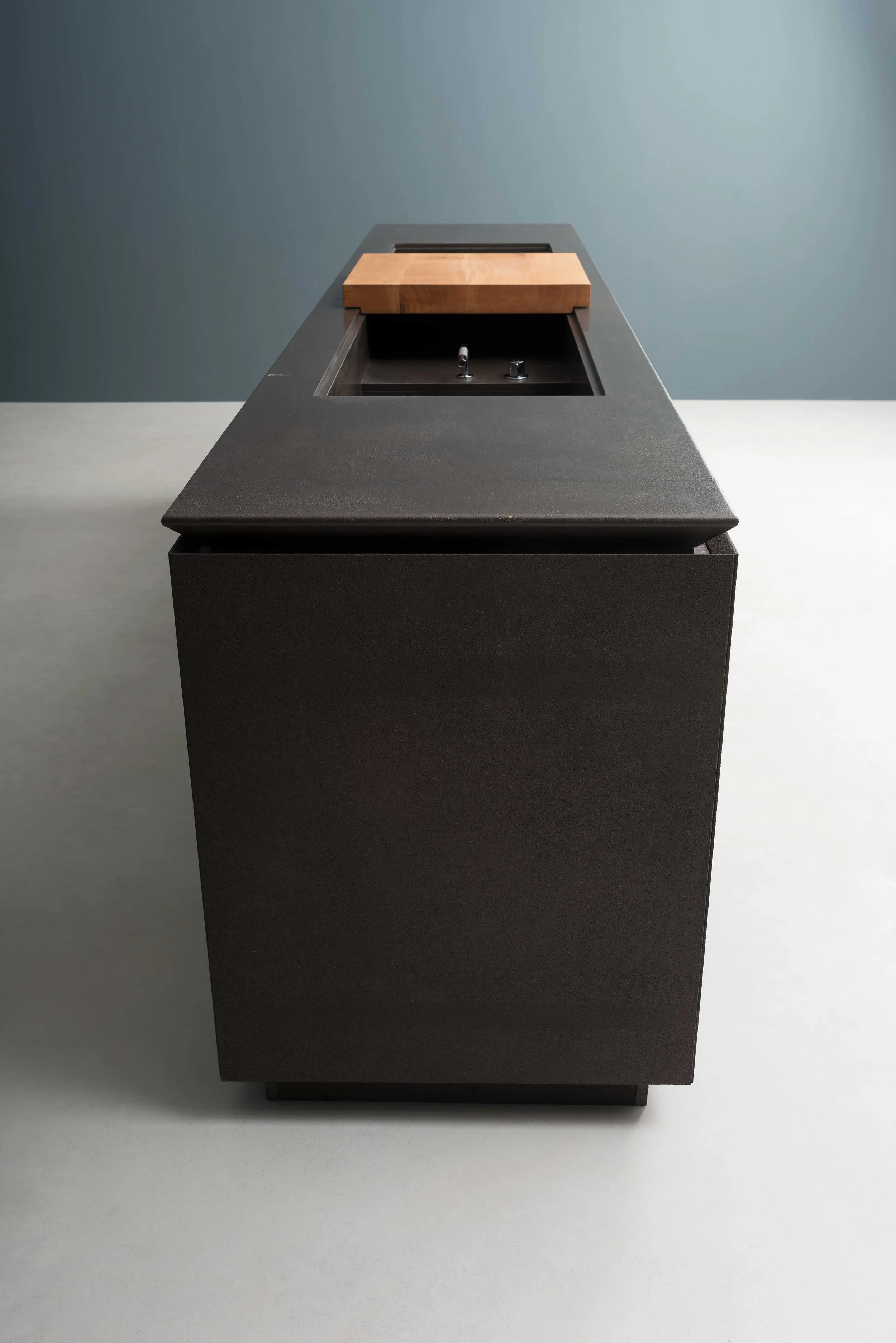 VASELLI | OCO ISLAND | LAVA STONE — Elementi