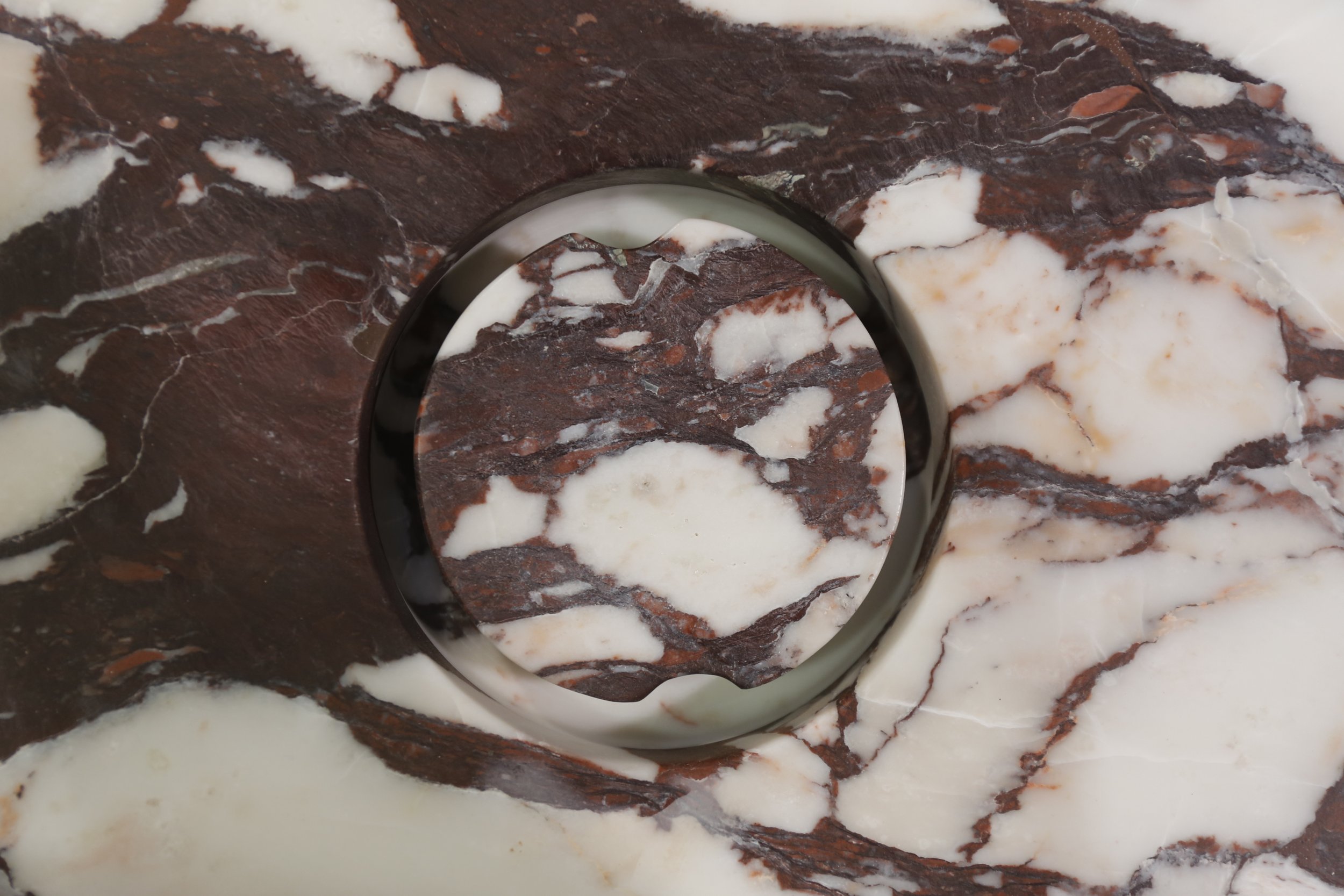 ARABESCATO VIOLA + CORCHIA MARBLE — Elementi