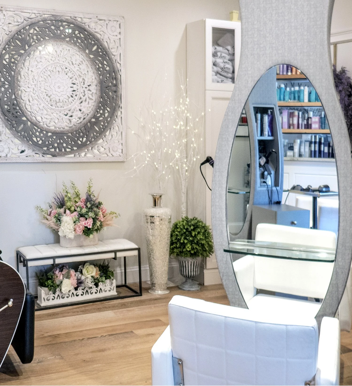 About — Salon Zena