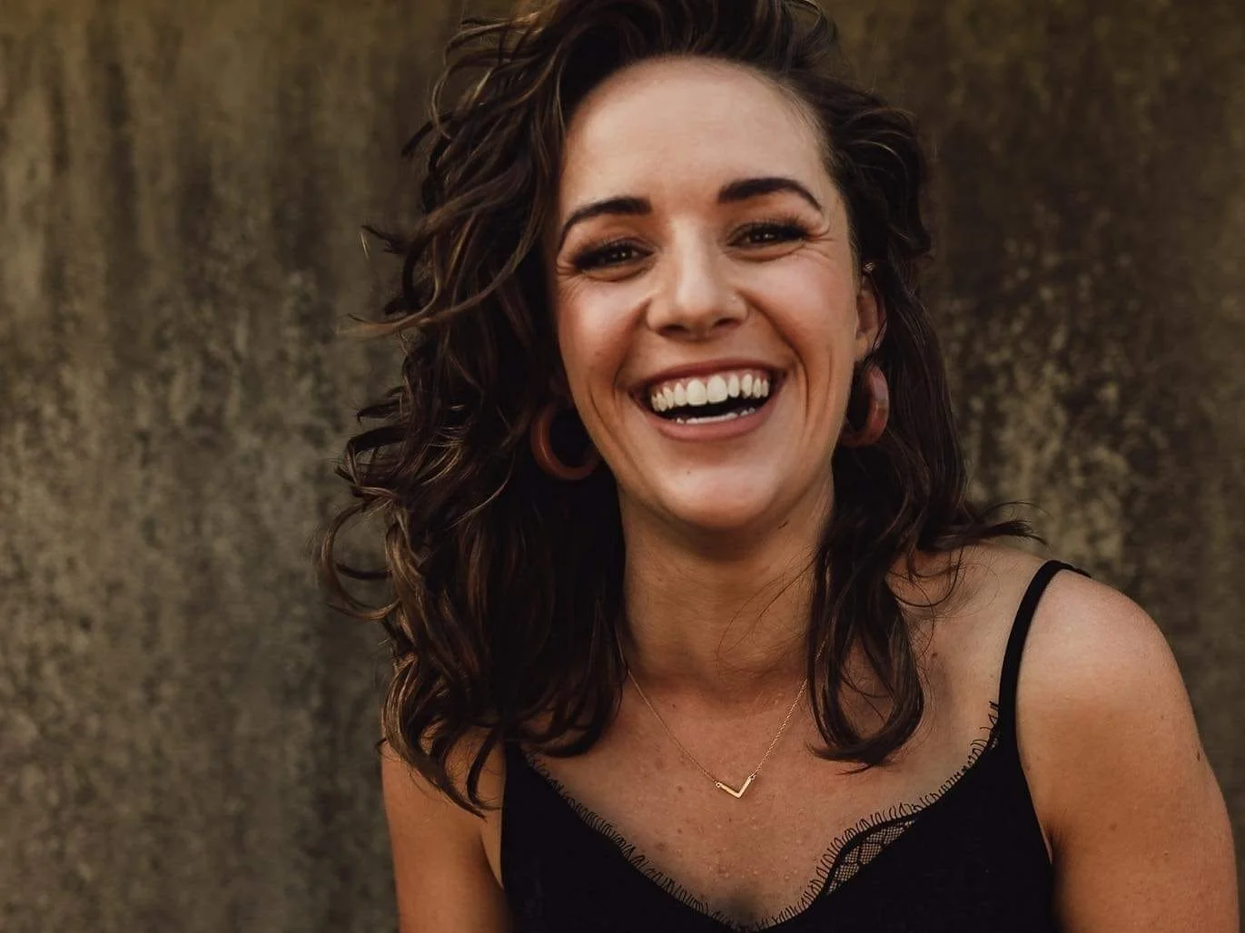 JONINA MENZIES — Rachelle Munro