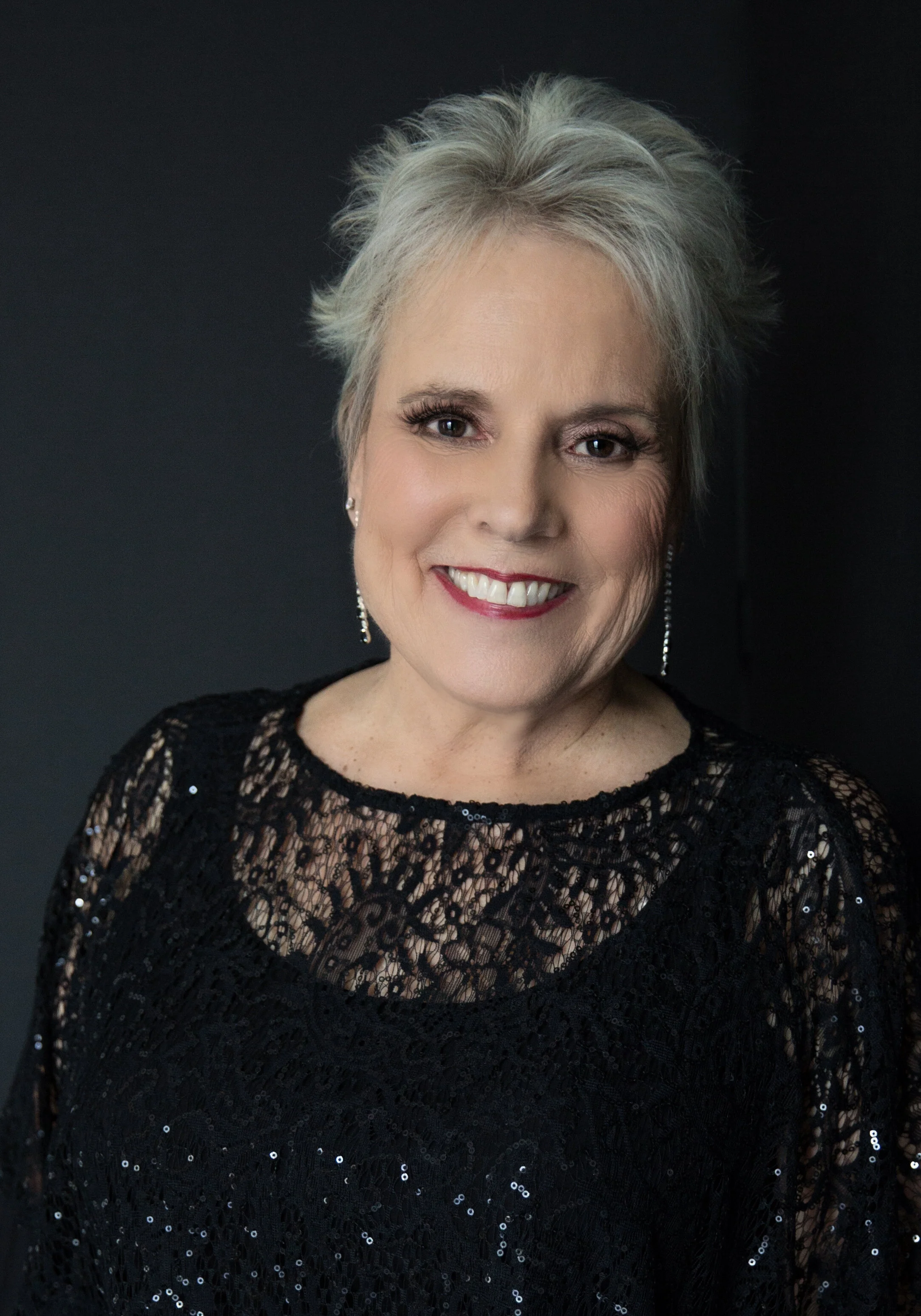 Kim Sandberg's Instagram, Twitter & Facebook on IDCrawl