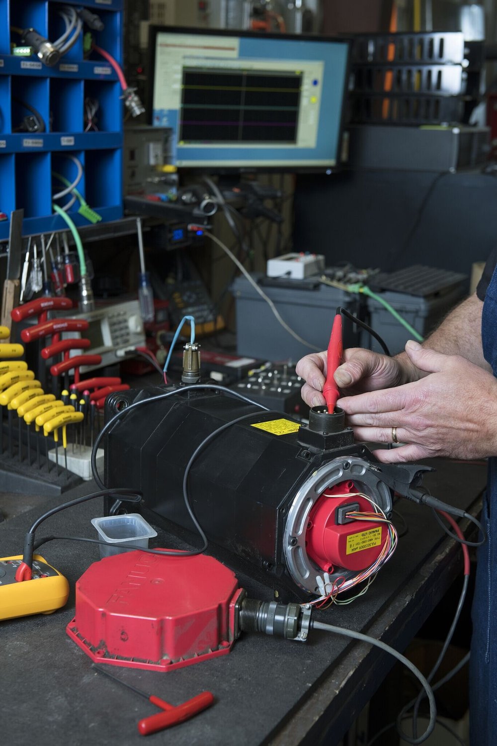 Image Gallery — MRO