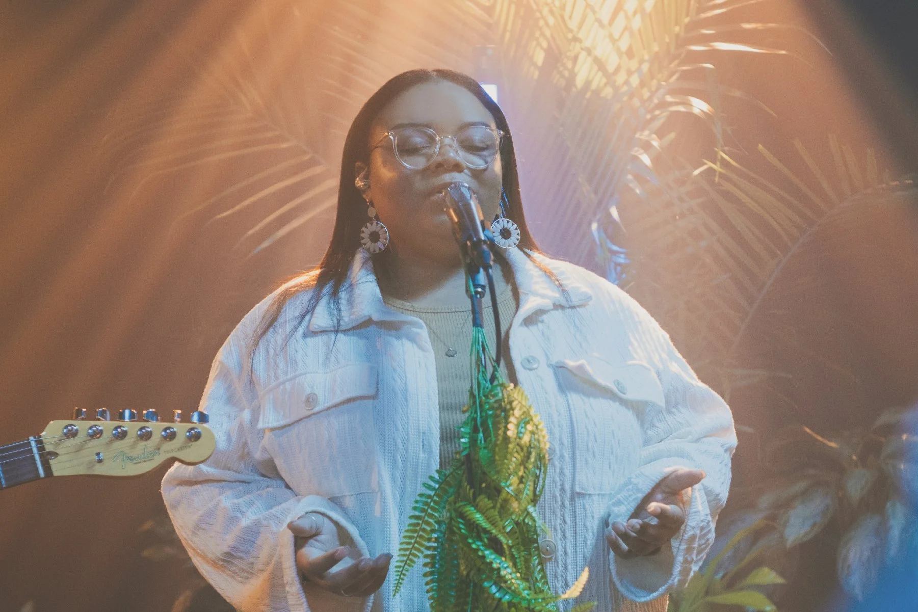 Sing His Name (Live) — Vineyard Worship
