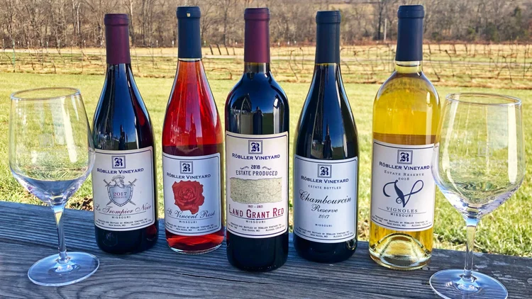 Award Winning Wines | Flights and Samplers — Robller Vineyard