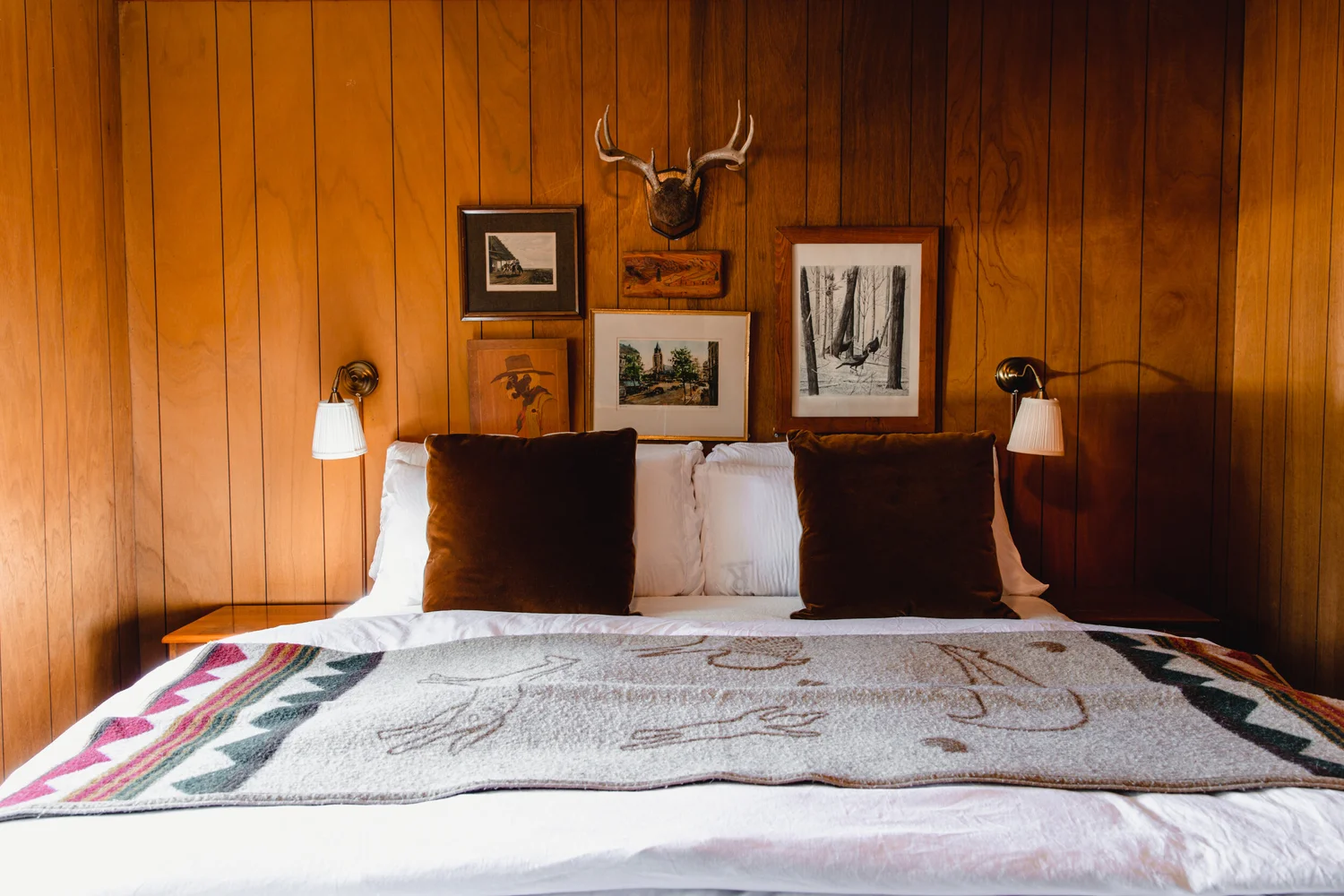 The FIRESIDE INN