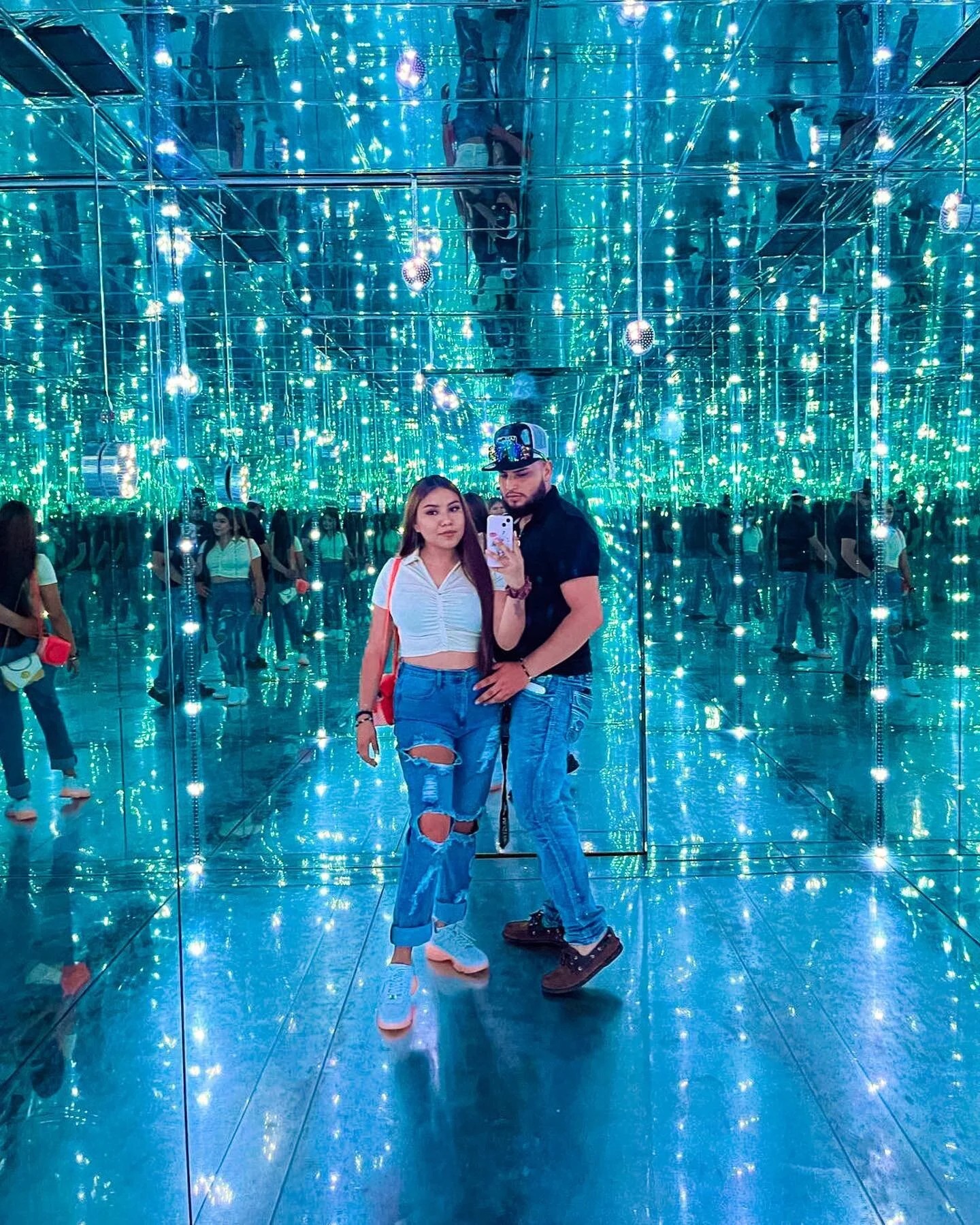 Wonder Chamber - San Antonio's #1 Immersive Experience