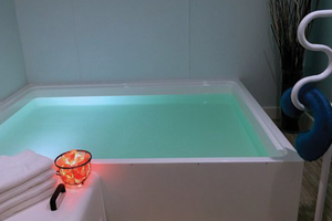 Stasis Float Center