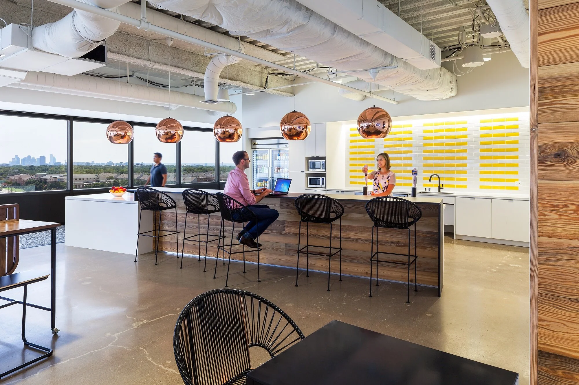 Corporate Interiors — James R. Thompson, Inc.
