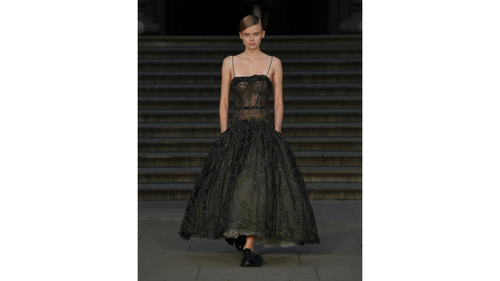 Erdem's SS25 Collection Takes Inspiration From This 1920s Novel ...