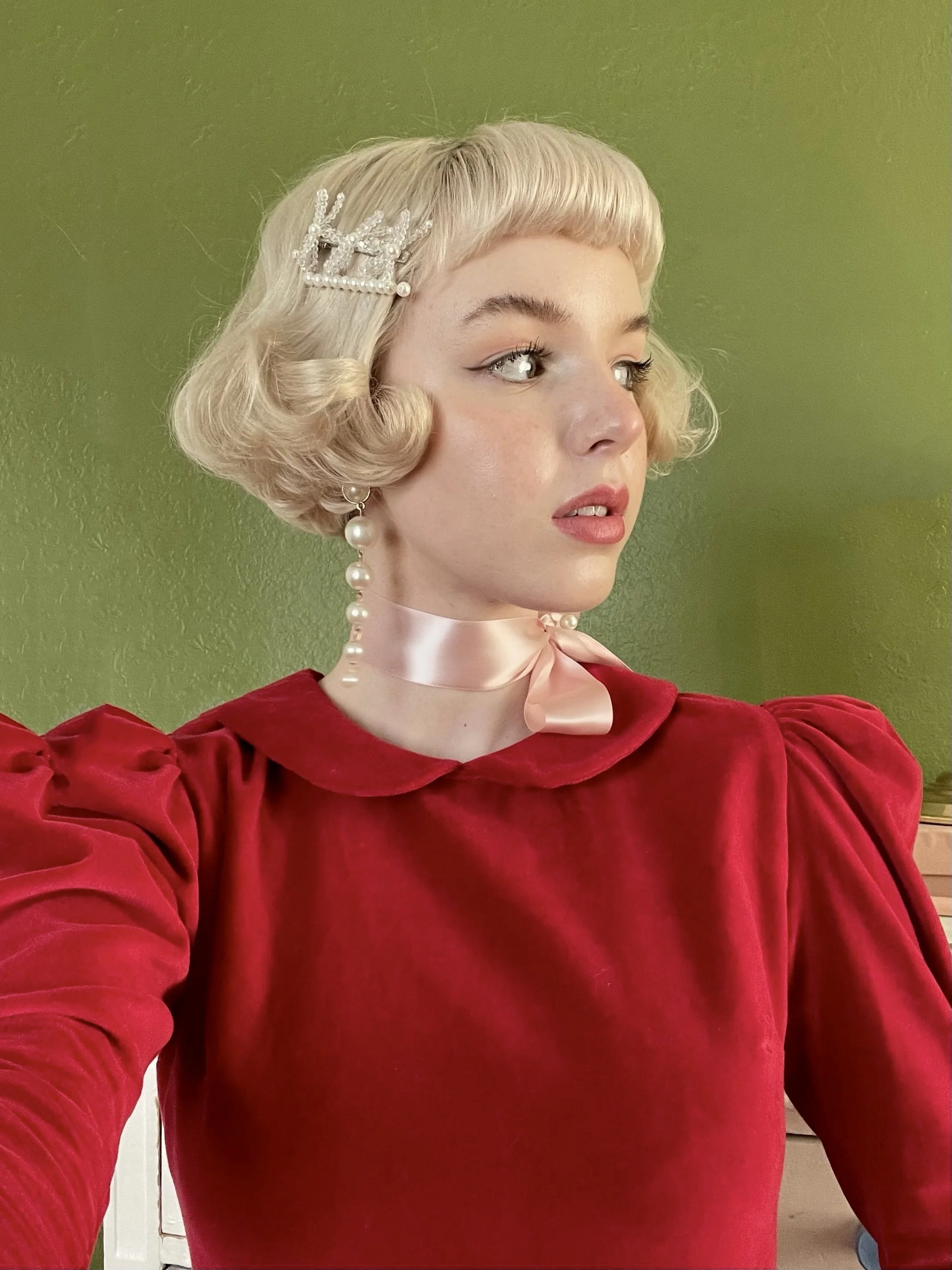 Hannah Ruth Zander — PhotoBook Magazine