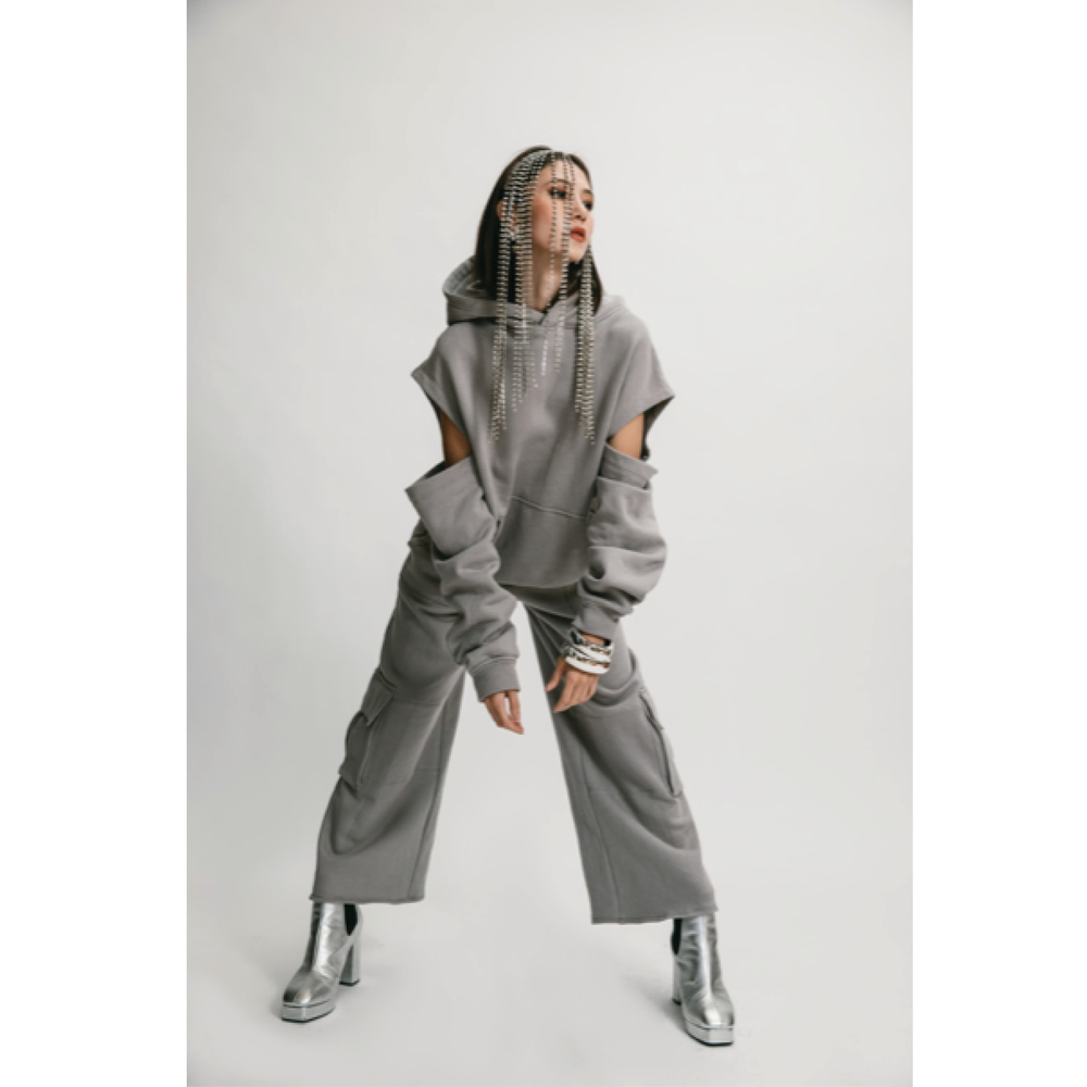 AMIHAN NEW YORK: WEAR THE CHANGE, BE THE CHANGE — PhotoBook Magazine