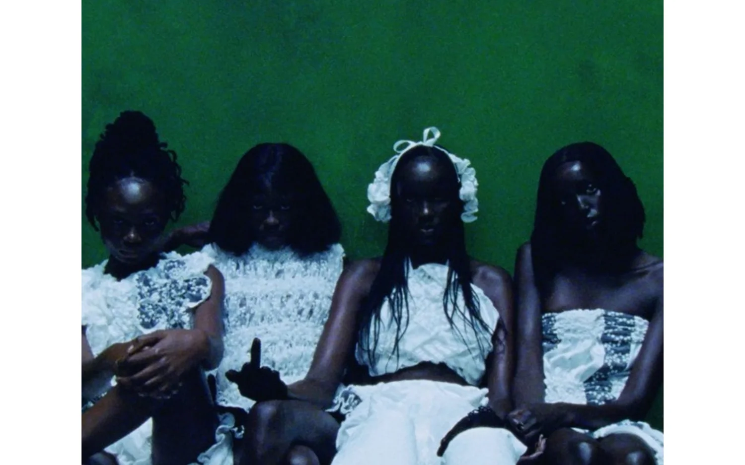 Queens and Dreams: Gabriel Moses’s Regina — PhotoBook Magazine