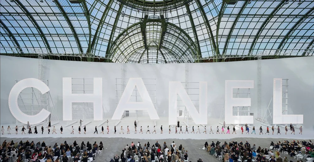 Gabrielle Chanel is the Newest Nave at the Grand Palais — PhotoBook ...