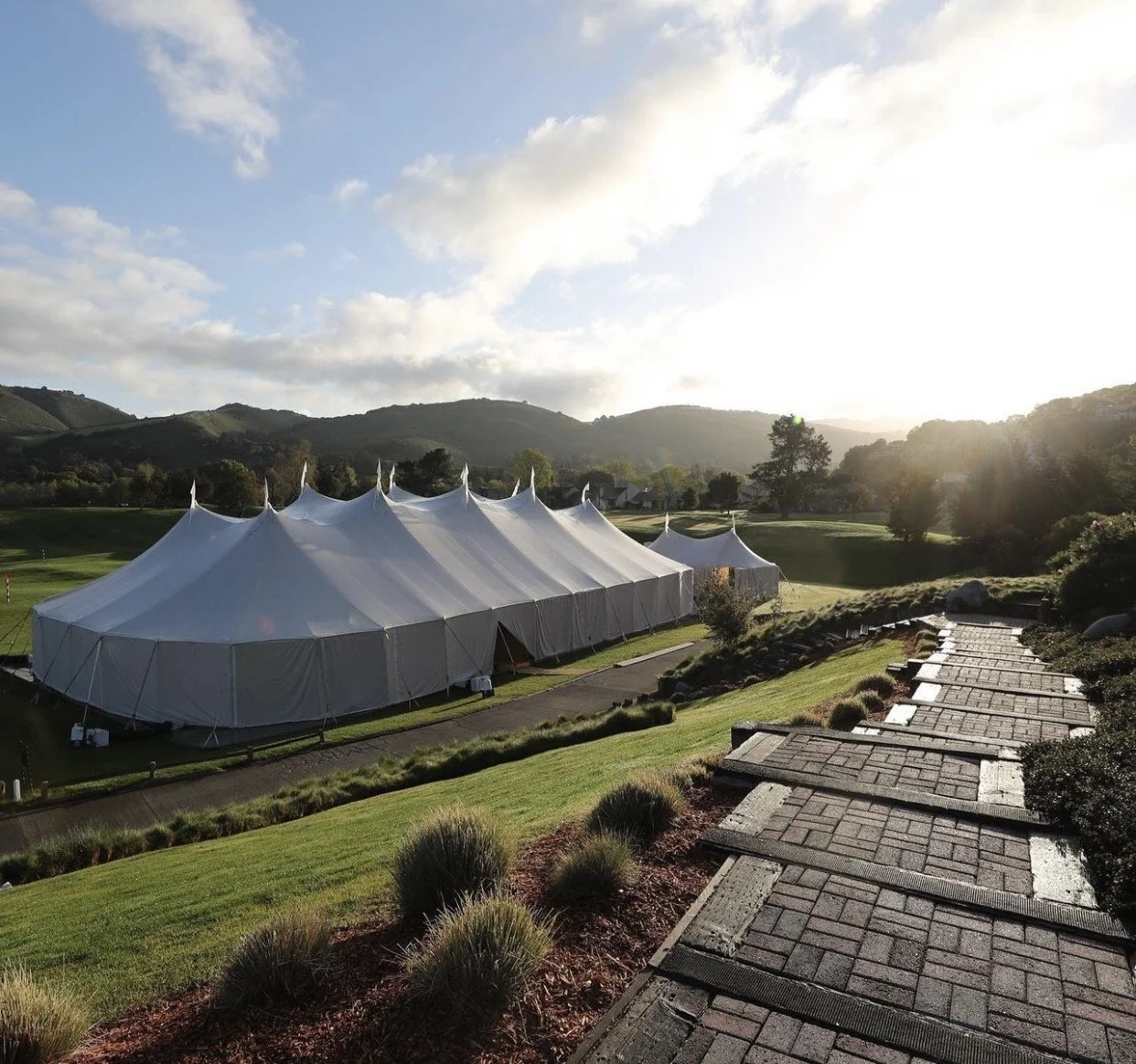 standard event rentals — The Vow - A Gold Country Magazine