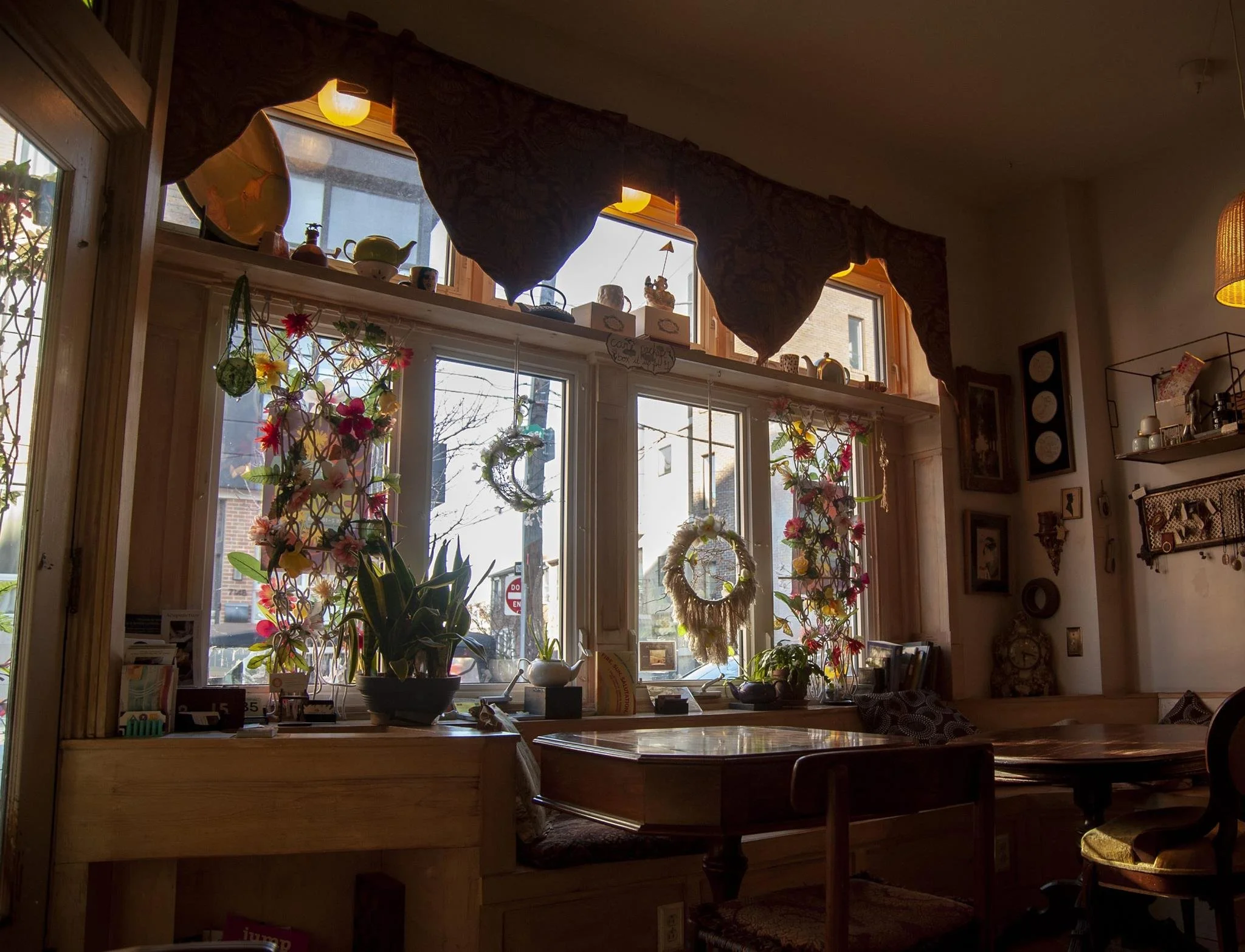 The Random Tea Room