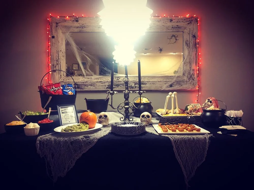 How to Plan a Halloween Party Menu — Danimade