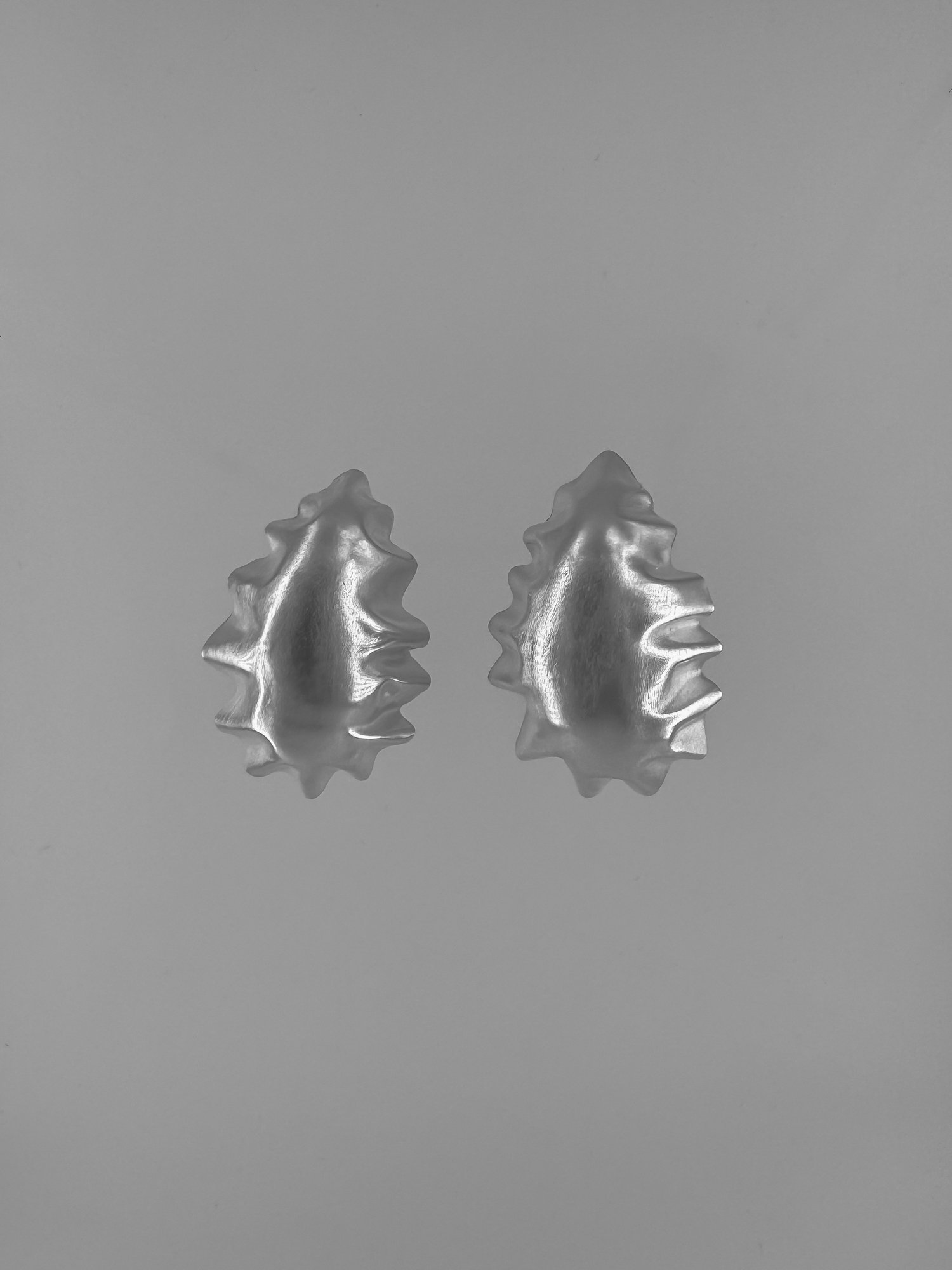 CH’URU EARRINGS _ medium by Maria Bernal | Jakhu Studio — CLUSTER London
