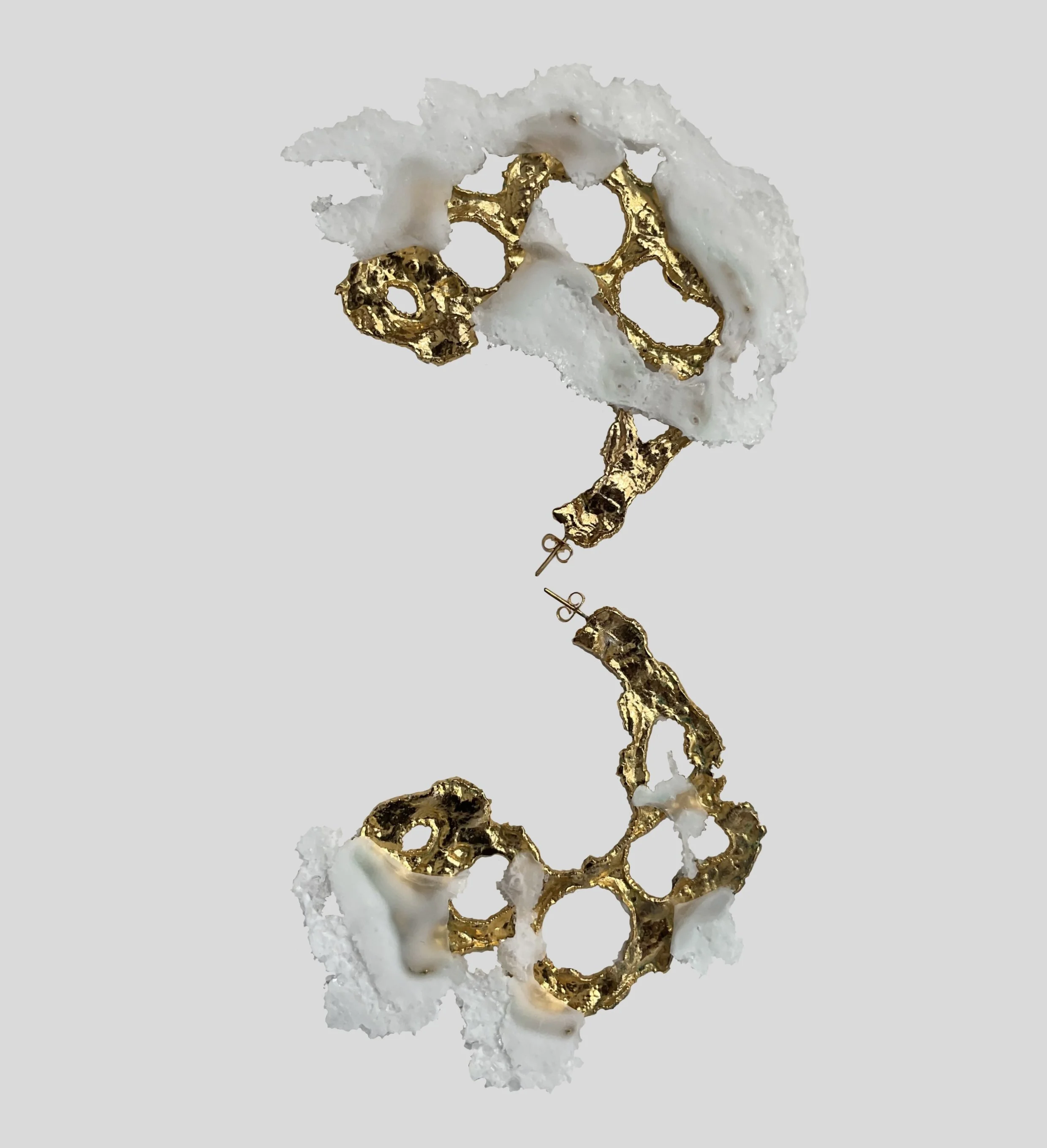 FEEL THE SALT earrings in gold tone with salt by Julie Kleom — CLUSTER ...