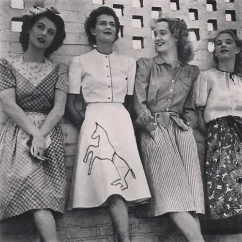 The 1940s: Elegance and Ingenuity in Action — How to do Fashion