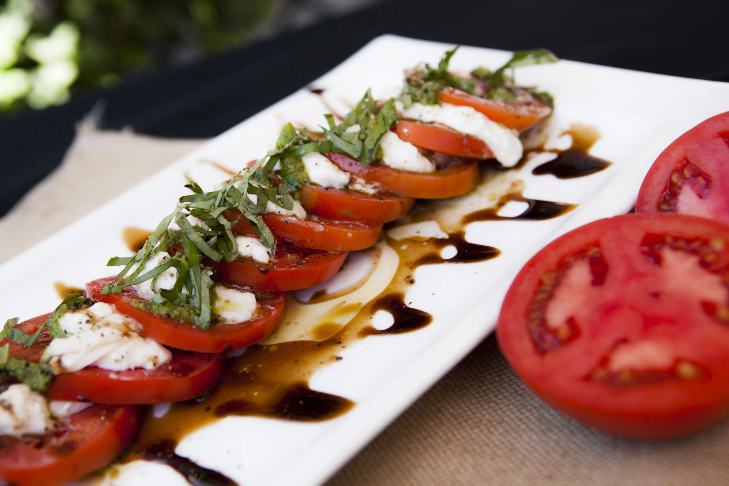 Tasti-Lee Tomatoes | A Vine Ripened Tomato