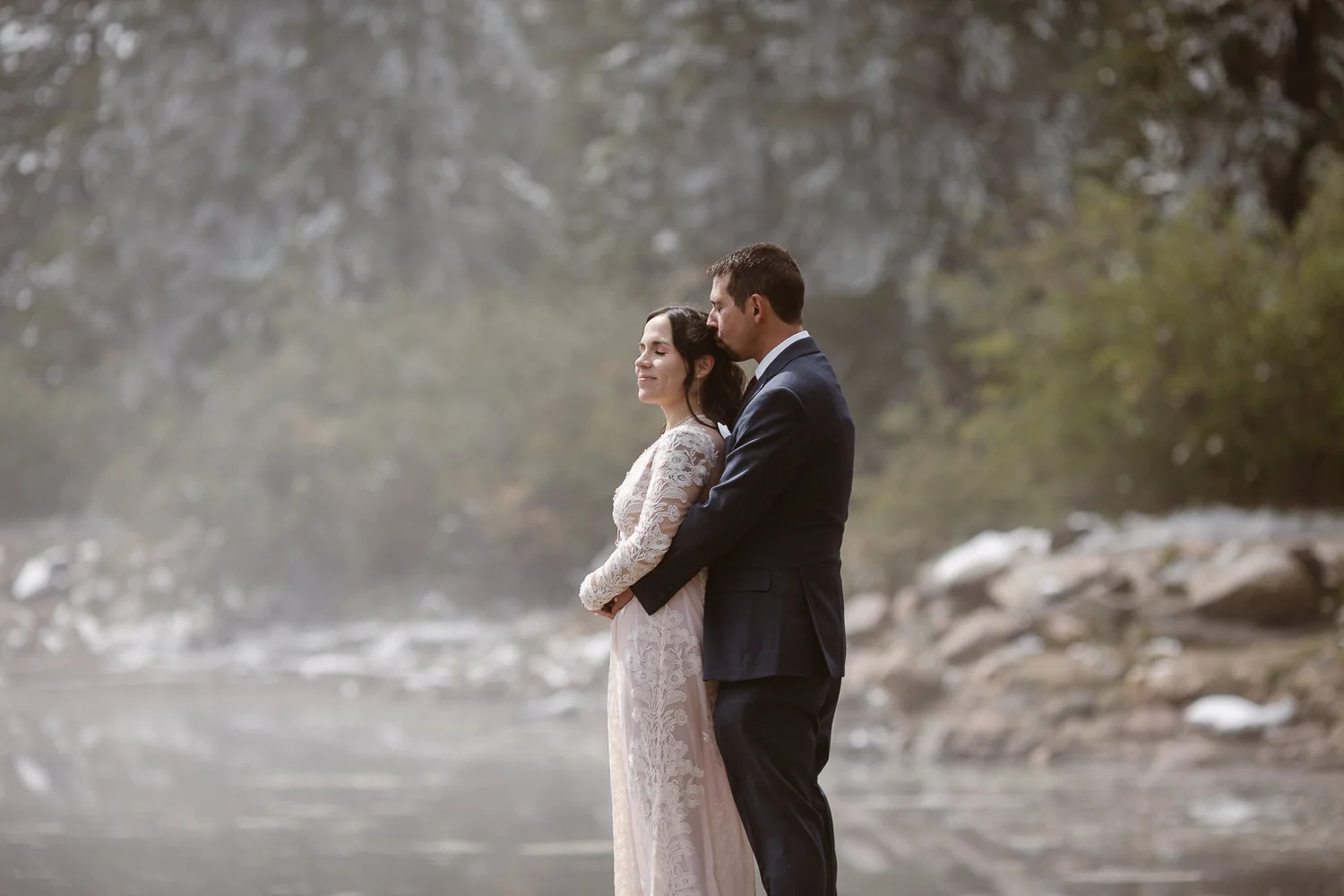Top 8 Reasons to Elope (Or: Reasons Not to Have a Wedding)