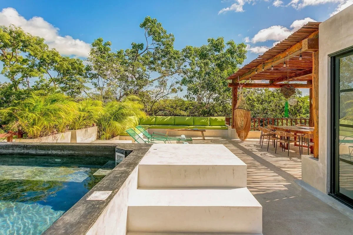 VRBO Rental Guide: The Ultimate List for Elopements & Micro-Weddings