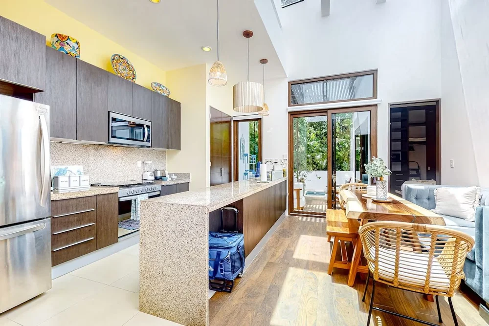 VRBO Rental Guide: The Ultimate List for Elopements & Micro-Weddings