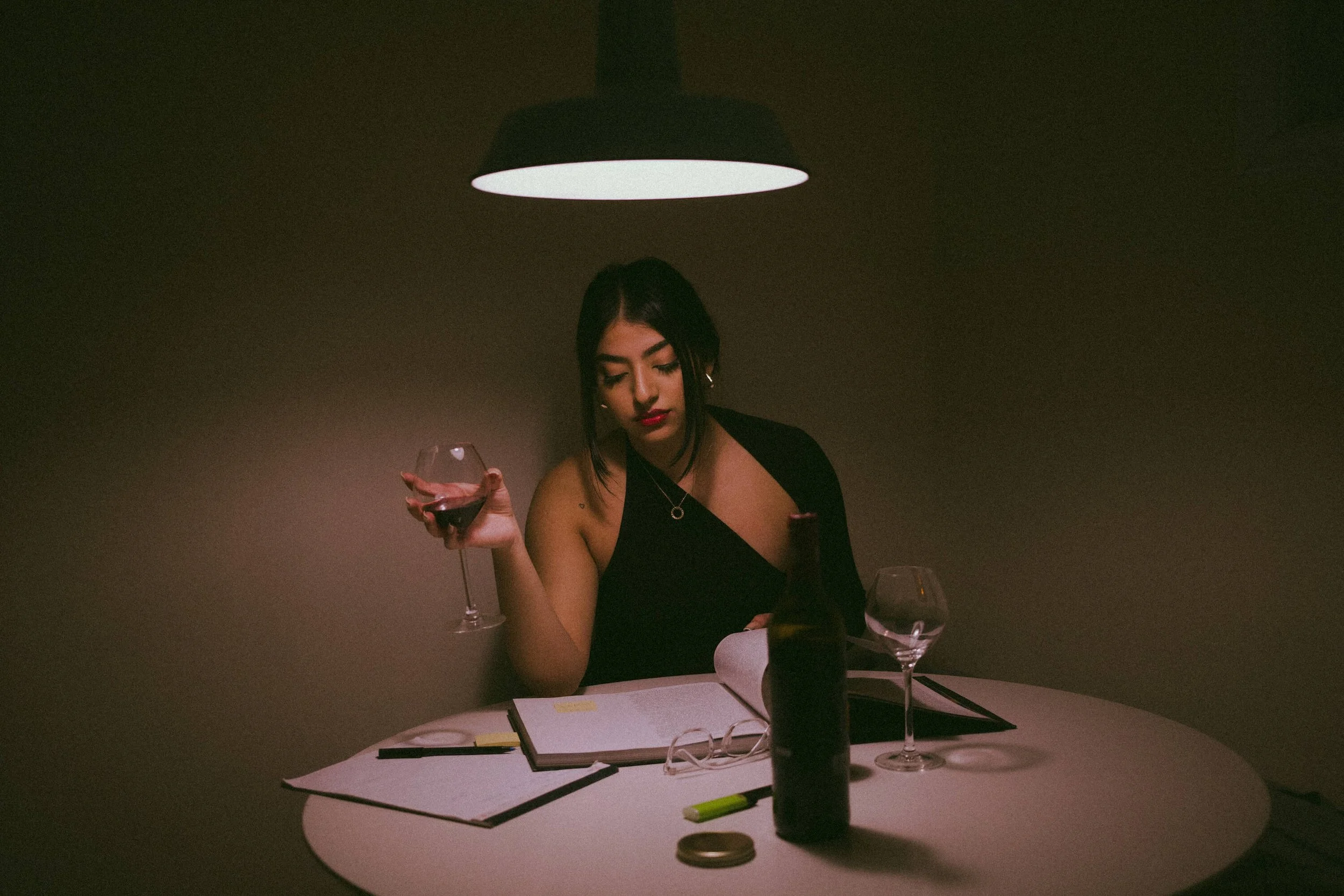 Iridescent, Sultry R&B new single from Faith Richard — Hashtag Magazine