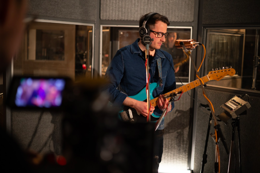 RJ THOMPSON RELEASES LIVE AT ABBEY ROAD — Hashtag Magazine