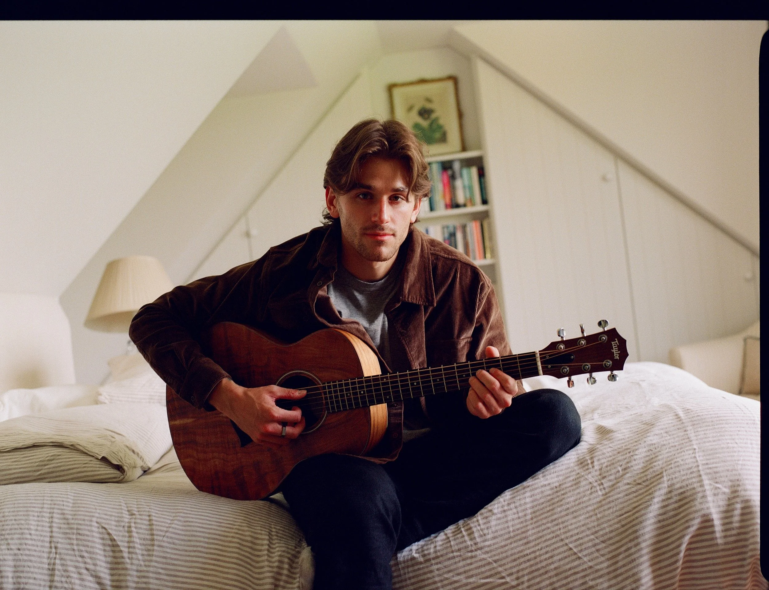 JONAH KAGEN ANNOUNCES DEBUT ALBUM SUNFLOWERS AND LEATHER — Hashtag Magazine