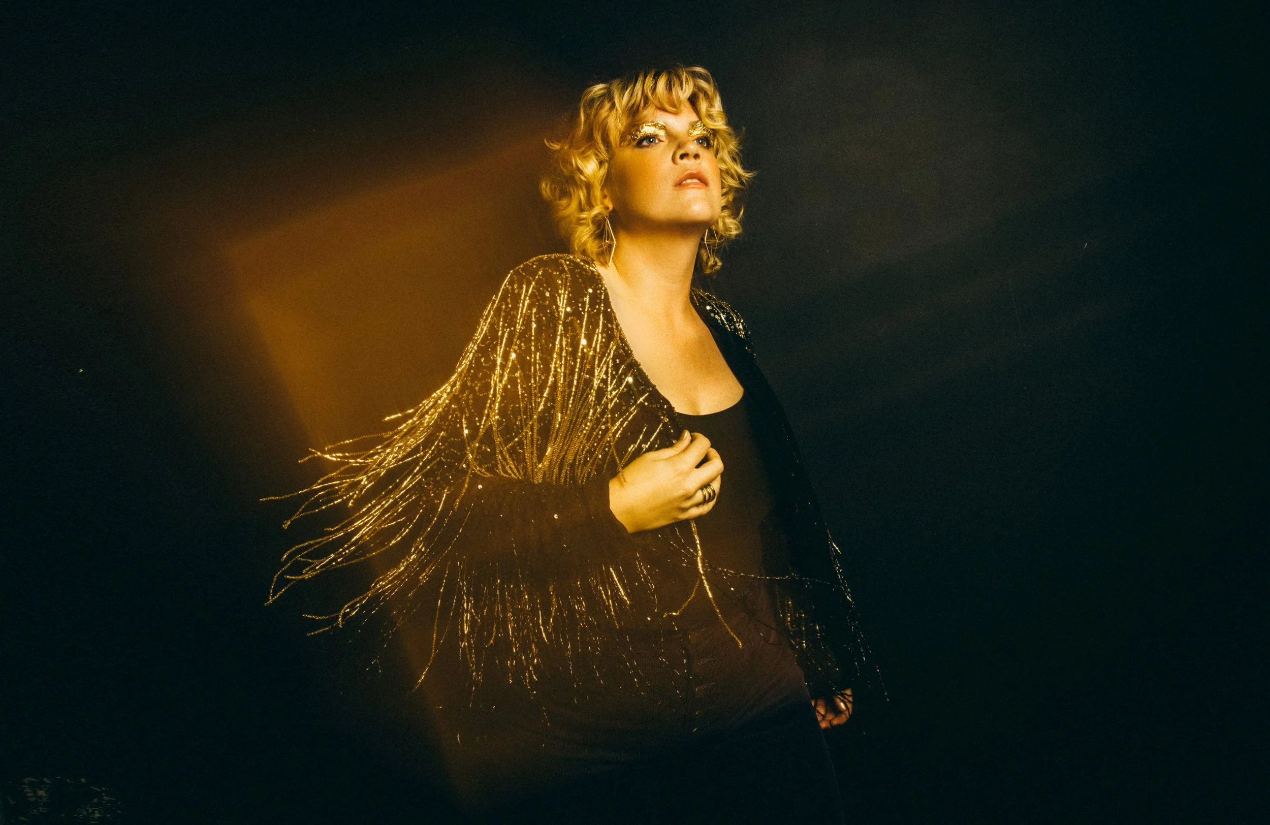 LANA NAUPHAL'S POIGNANT SINGLE & VID "THE SWEETEST THING" OUT TODAY ...
