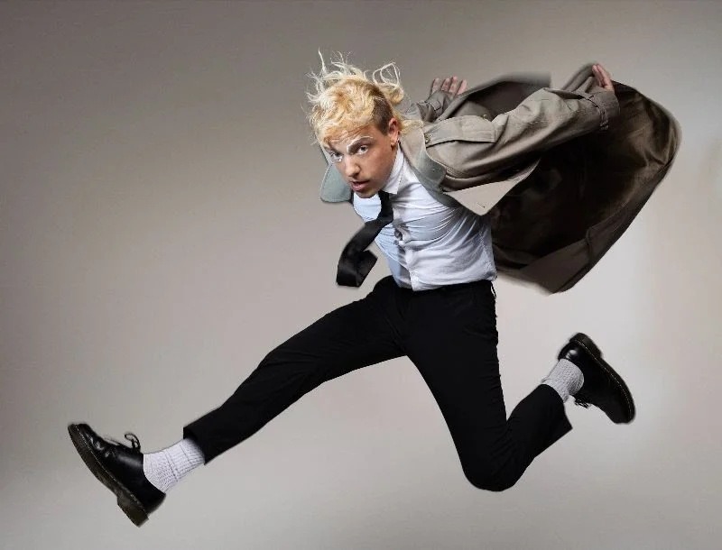 Robert DeLong releases brand new single 'Deserve It All' feat. Pahua ...