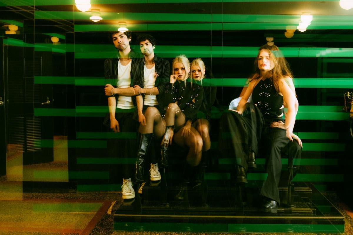 COLD WAR KIDS Surprise Fans With New EP 'Cold War Kids EP' — Hashtag ...