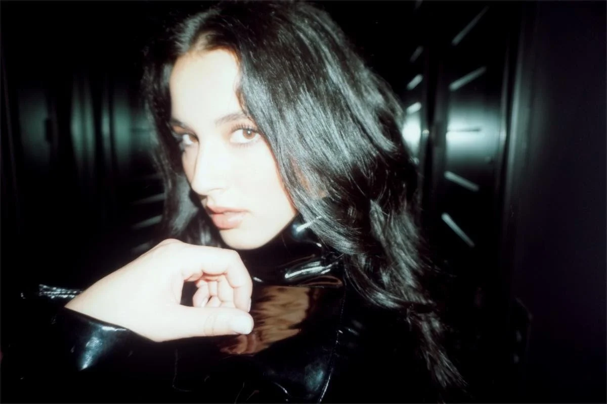 Bella Rios Releases Video for Single "Hold On" — Hashtag Magazine